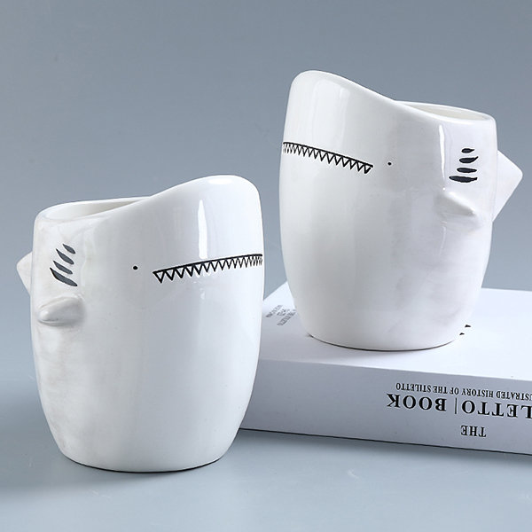 Shark-shaped Mug - Ceramic - Best Quality Coffee